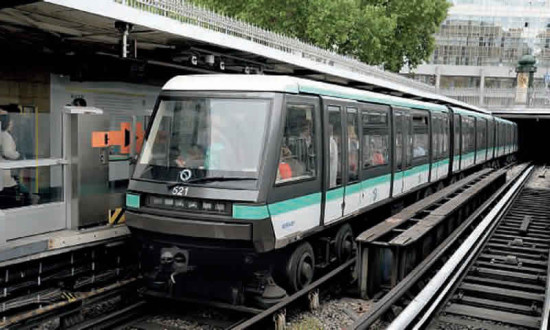 La ligne 1 du métro file à l’est - Rail Passion