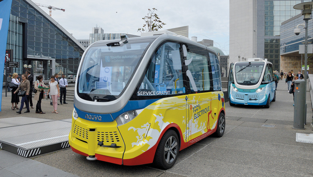 Des navettes autonomes à la Défense - Rail Passion
