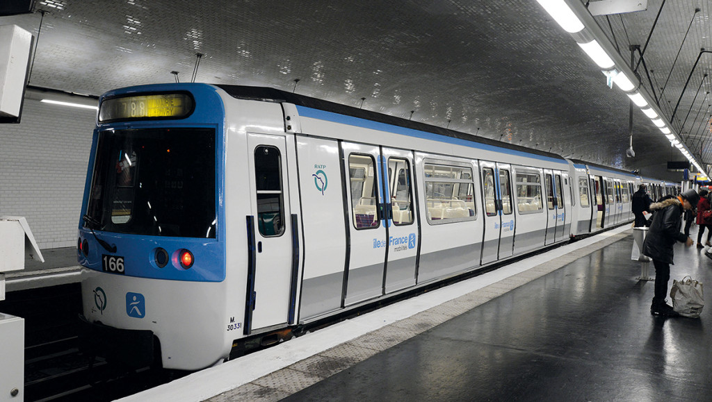 La ligne 7 rénove son matériel - Rail Passion