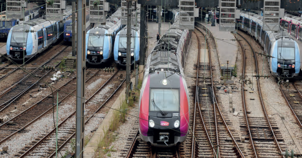 FRANCILIEN - Le train qui a révolutionné l’Île-de-France - Rail Passion