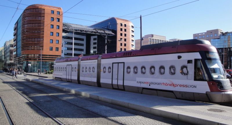 rhonexpress-hop-site - Rail Passion